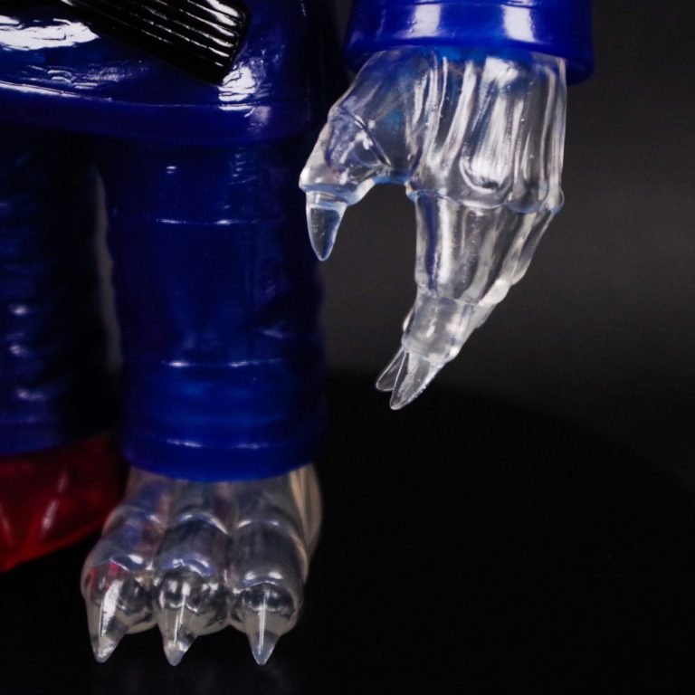 【9月16日(金)18:00より抽選開始】「レッドシャーク道場2022」大ソフビ抽選会 RED SHARK”Sofubi Carnival”news. 9/16(Fri.)18:00 ...