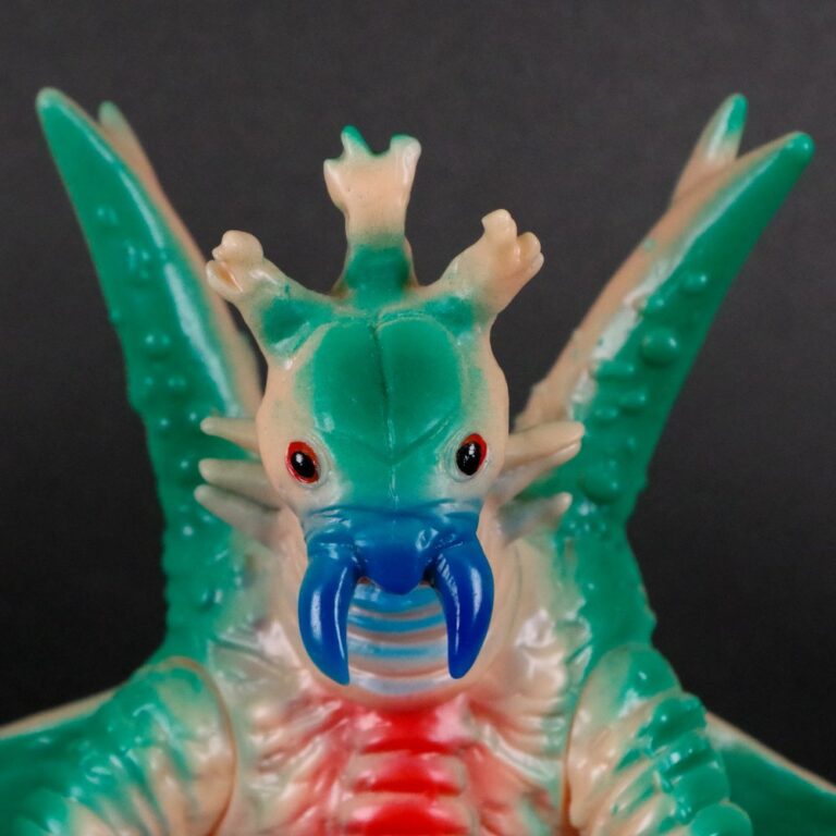 【12月14日(土)より販売開始】【ブルマァク】ギロン人/アリブンタ(カタログカラー)が登場！ 【Bullmark】Guironian ...